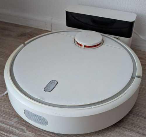 Робот пылесос Xiaomi mi robot vacuum cleaner