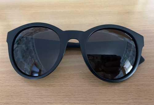 Солнечные очки polaroid