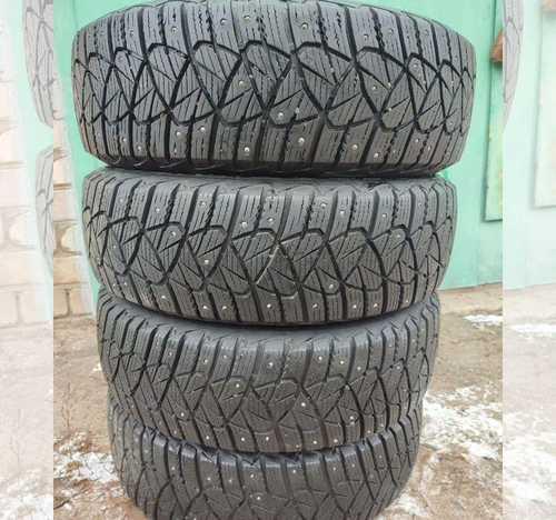 Goodyear Ultragrip 600 185/65 R15 88T