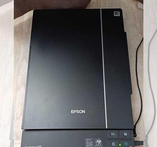 Сканер Epson Perfection V33