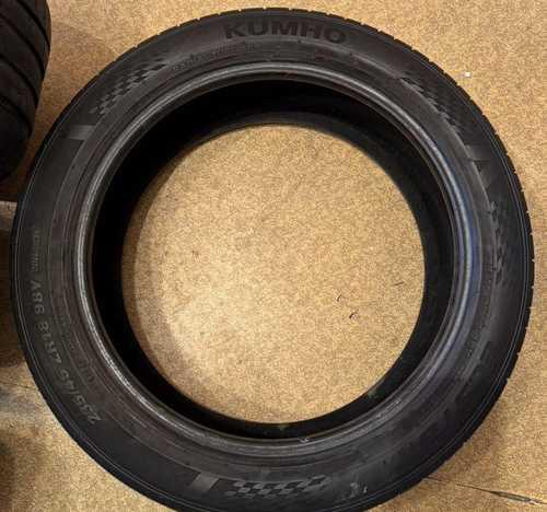 Kumho Ecsta PS71 235/45 R18 98Y