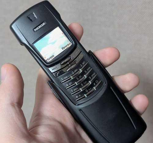 Nokia 8910i