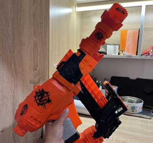 Большой бластер Nerf