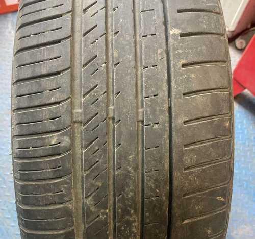 Kinforest KF-550 245/40 R20 99Y
