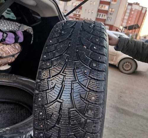 Hankook AH11 225/60 R17