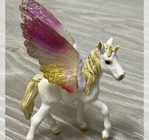Фигурки лошадей schleich (не оригинал)