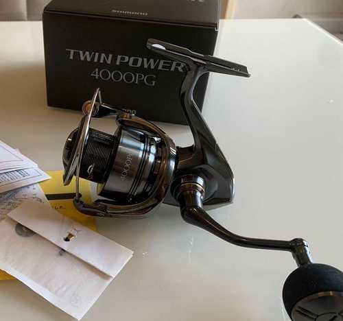 Катушка Shimano 24 twinpower 4000PG