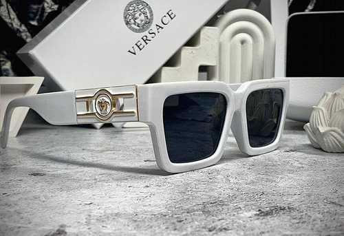 Очки Versace белые