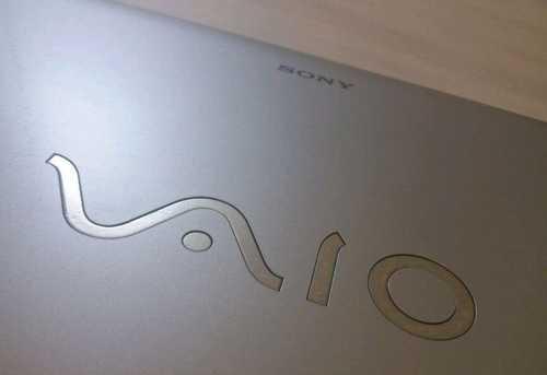 Ноутбук Sony Vaio 15,5"/ озу 3Гб/ HDD 320Гб белый