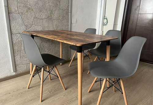 Стул пластиковый кухонный Eames