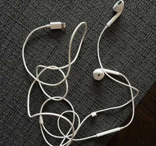 Наушники apple earpods lightning