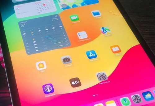 Планшет Apple iPad Pro 11(2021) 3-го поколения