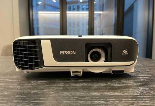 Проектор Epson EB-FH52 + Vogel's PPC 1500