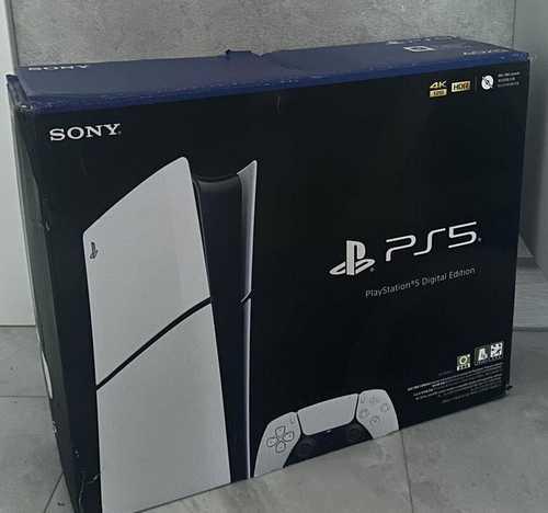 Игровая приставка Sony PS5 Slim (цифровая версия)