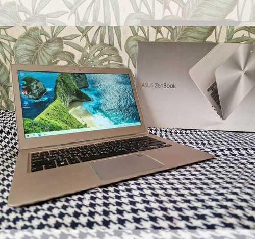 Ультрабук Asus ZenBook UX330U i5/8Gb 256 SSD FHD