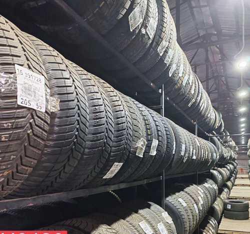 Nokian Tyres Hakkapeliitta 8 215/55 R17 95N