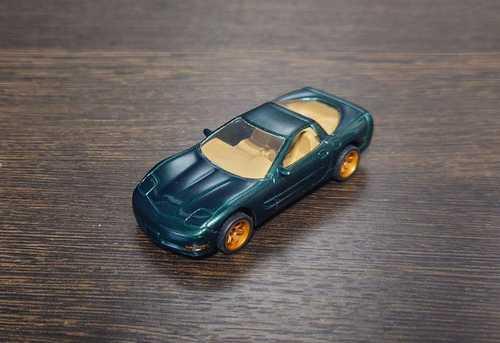 Chevrolet corvette 1/64