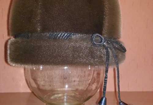 Зимняя женская шапка из меха нерпы