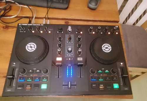 Dj контроллер Traktor S2 mk 1