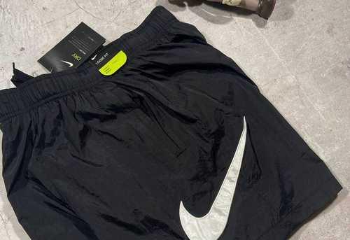 Шорты Nike