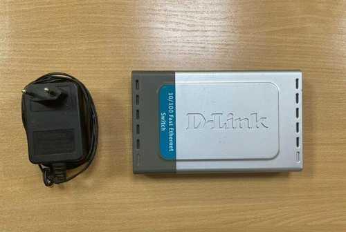 Коммутатор Switch D-Link DES-1008D