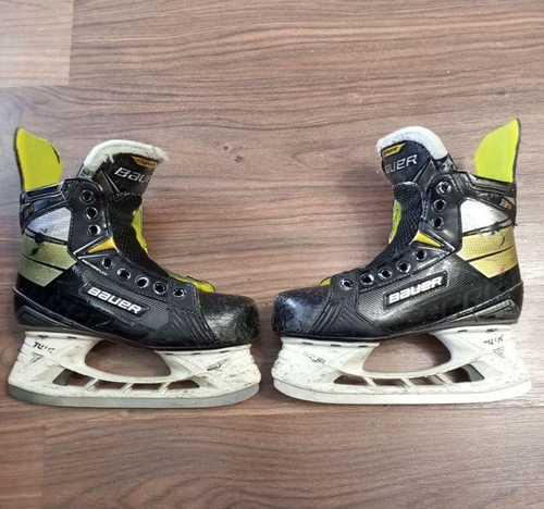 Коньки хоккейные bauer