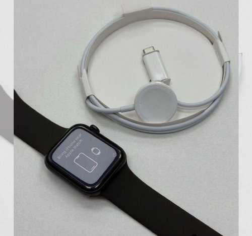 Часы Apple Watch SE 44 mm