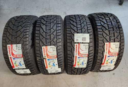 Tigar Winter 235/45 R18 98V