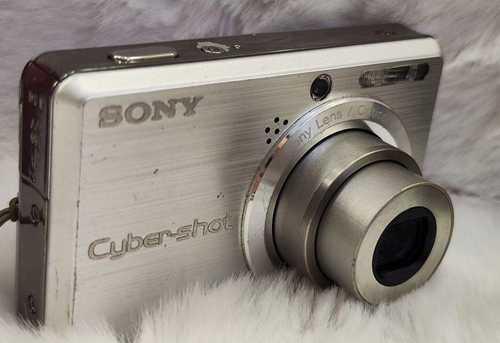 Цифровой фотоаппарат Sony CyberShot DSC-S750