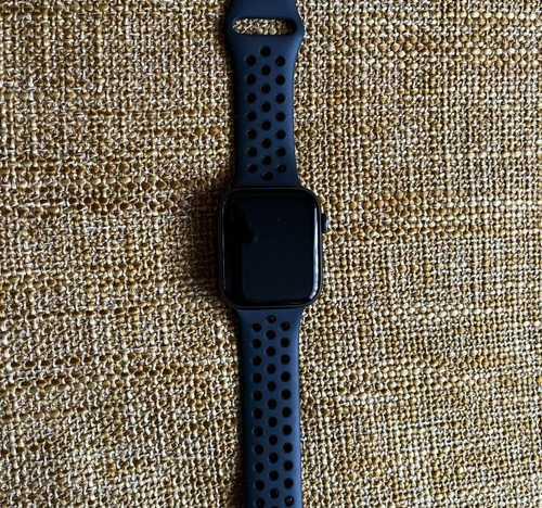 Apple Watch SE (GPS) 44mm Nike