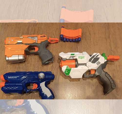 Бластер Nerf и два других впридачу