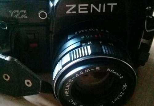Зеркальный фотоаппарат zenit-122