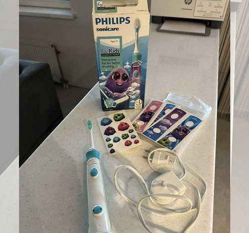 Электрическая щетка Philips Sonicare kids