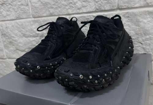 Balenciaga Defender Bounce Screw