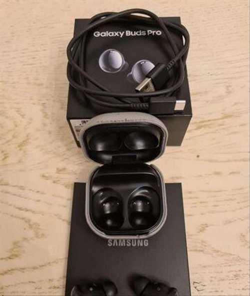 Samsung Galaxy buds pro + кожанный чехол