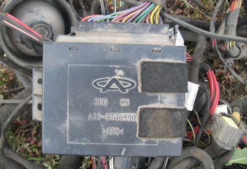 Блок комфорта 3746990 Chery Amulet A15