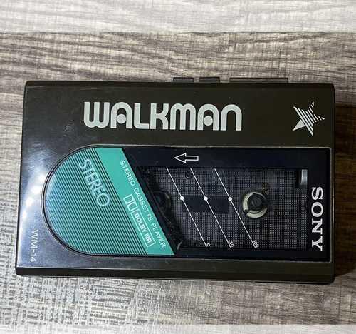 Кассетный плеер Sony Walkman WM-14