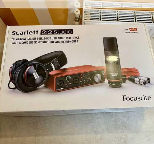 Комплект focusrite scarlett 2i2 studio