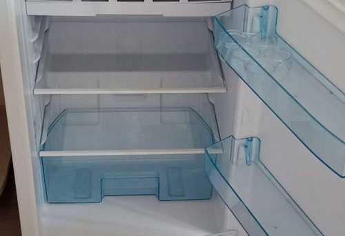 Холодильник маленький mini Бирюса 108
