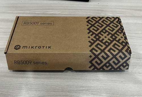 Mikrotik rb5009ug s in