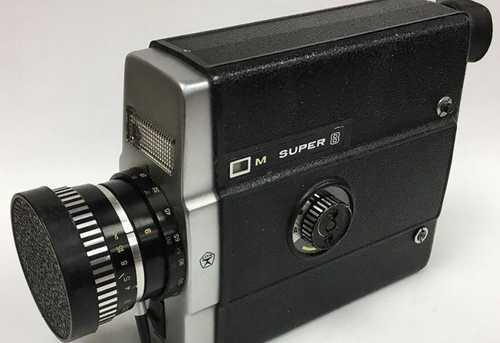 Кинокамера аврора Супер 8 (сост. на фото)