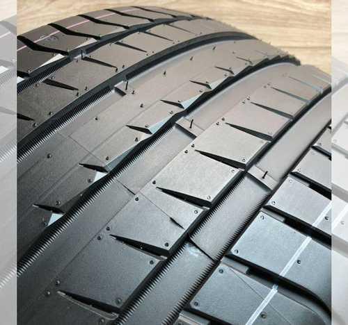 Triangle EffeXSport TH202 275/40 R19