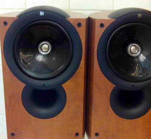 KEF Q1. Полочная акустика