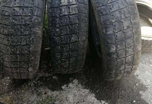 Rosava Fortio 235/75 R15