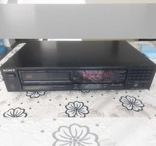 CD проигрыватель Sony CDP-770