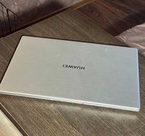 Ноутбук Huawei MateBook D 15 BoDE-WDH9 15.6", IPS