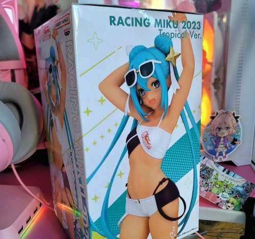 Аниме фигурка Мику Хацуне Miku Hatsune Racing 2024