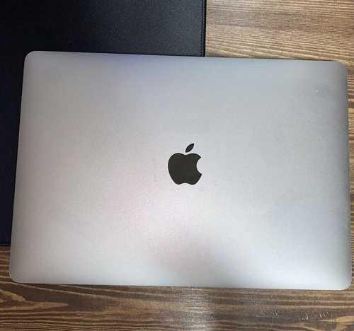 Apple macbook pro 13 2018