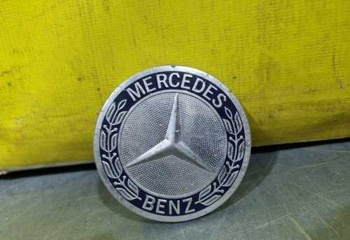 Заглушка колесного диска Mercedes-Benz E-Class