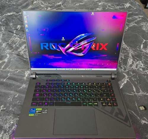 Игровой ноутбук asus rog strix g16 Rtx4070